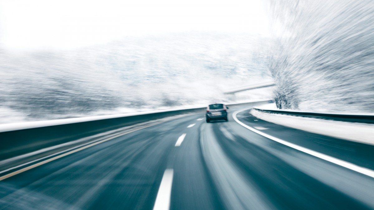 Our Top Winter Driving Tips - AMA