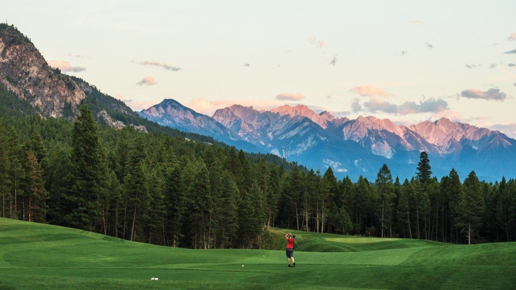 Trail Blazing: Great Canadian Golf Getaways - AMA