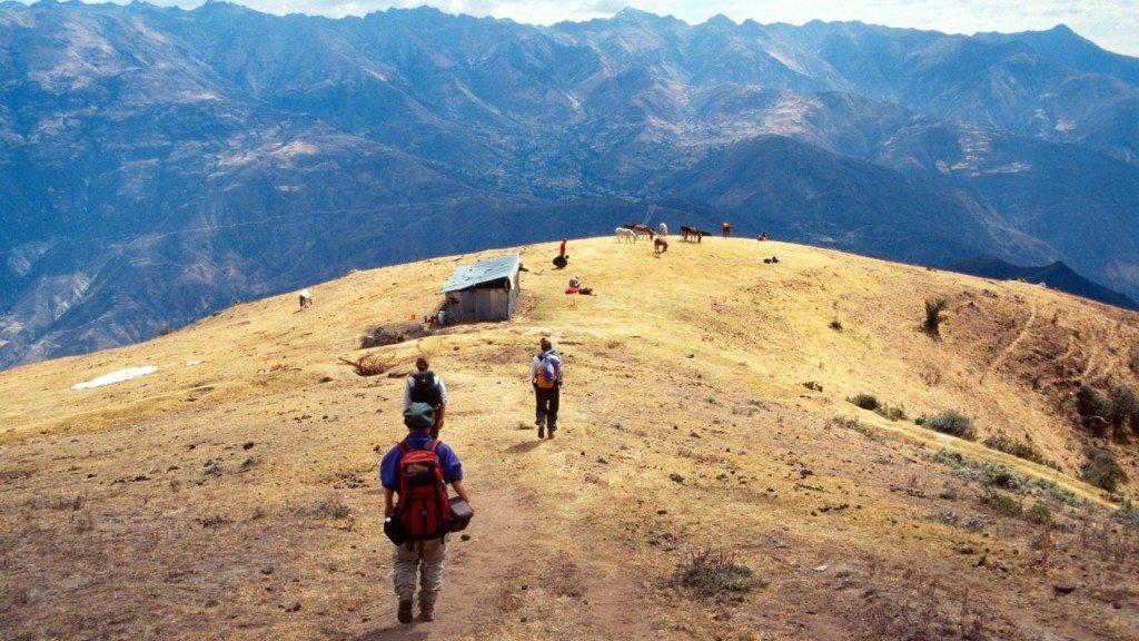 adventure tourism andes hiking - AMA