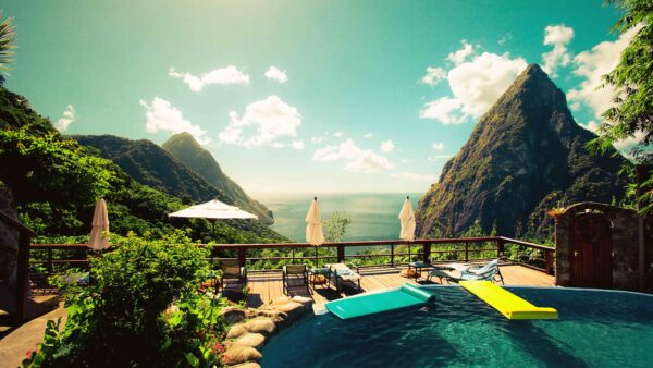 Cruising the Caribbean: Must-See Ports - AMA